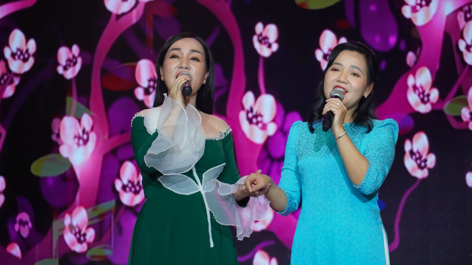 Chủ nhân đứng sau sản phẩm son cacao và cacao muối truyền cảm hứng